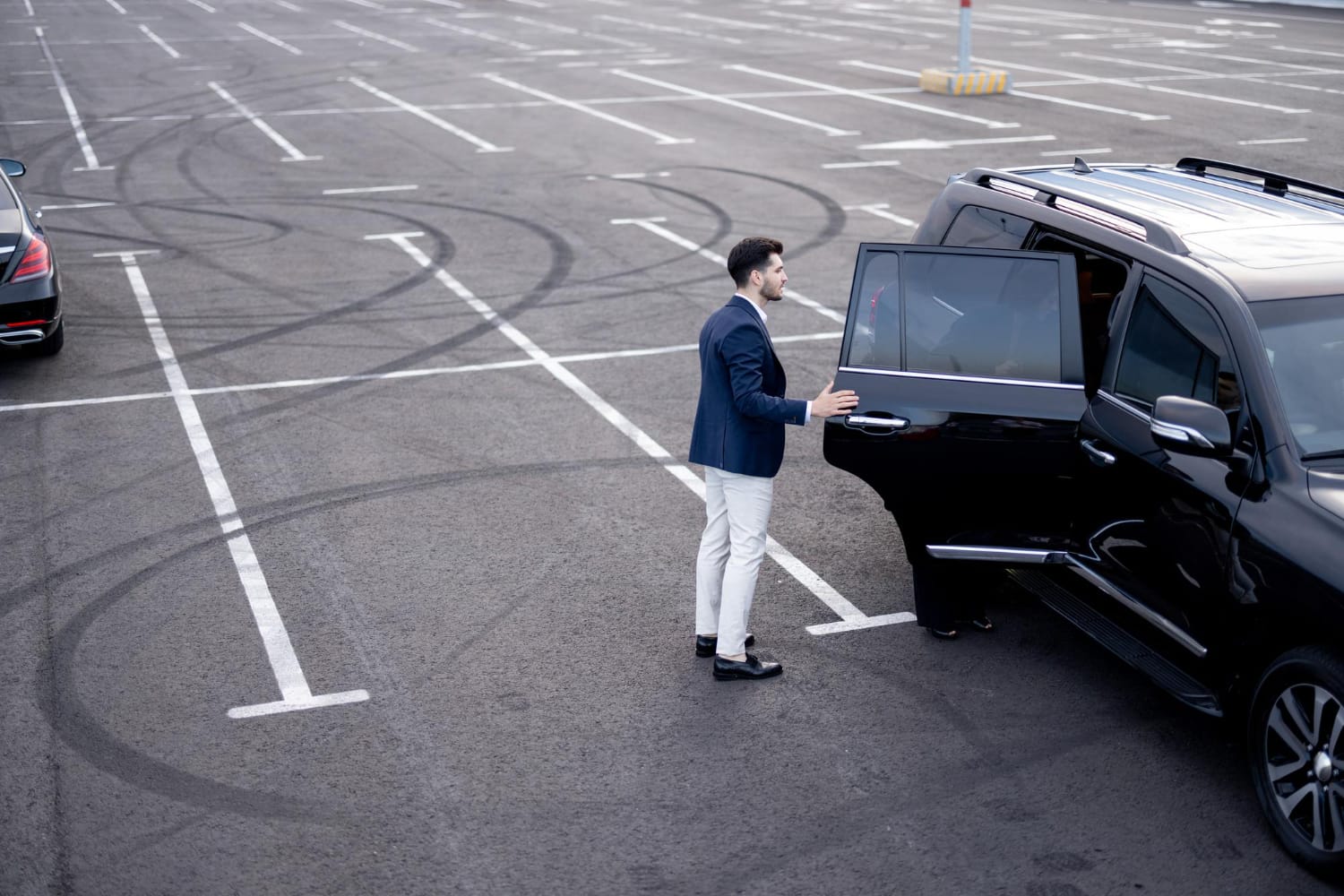 Virtual Platforms for Efficient Pay-to-Park Management - ParkByPlate